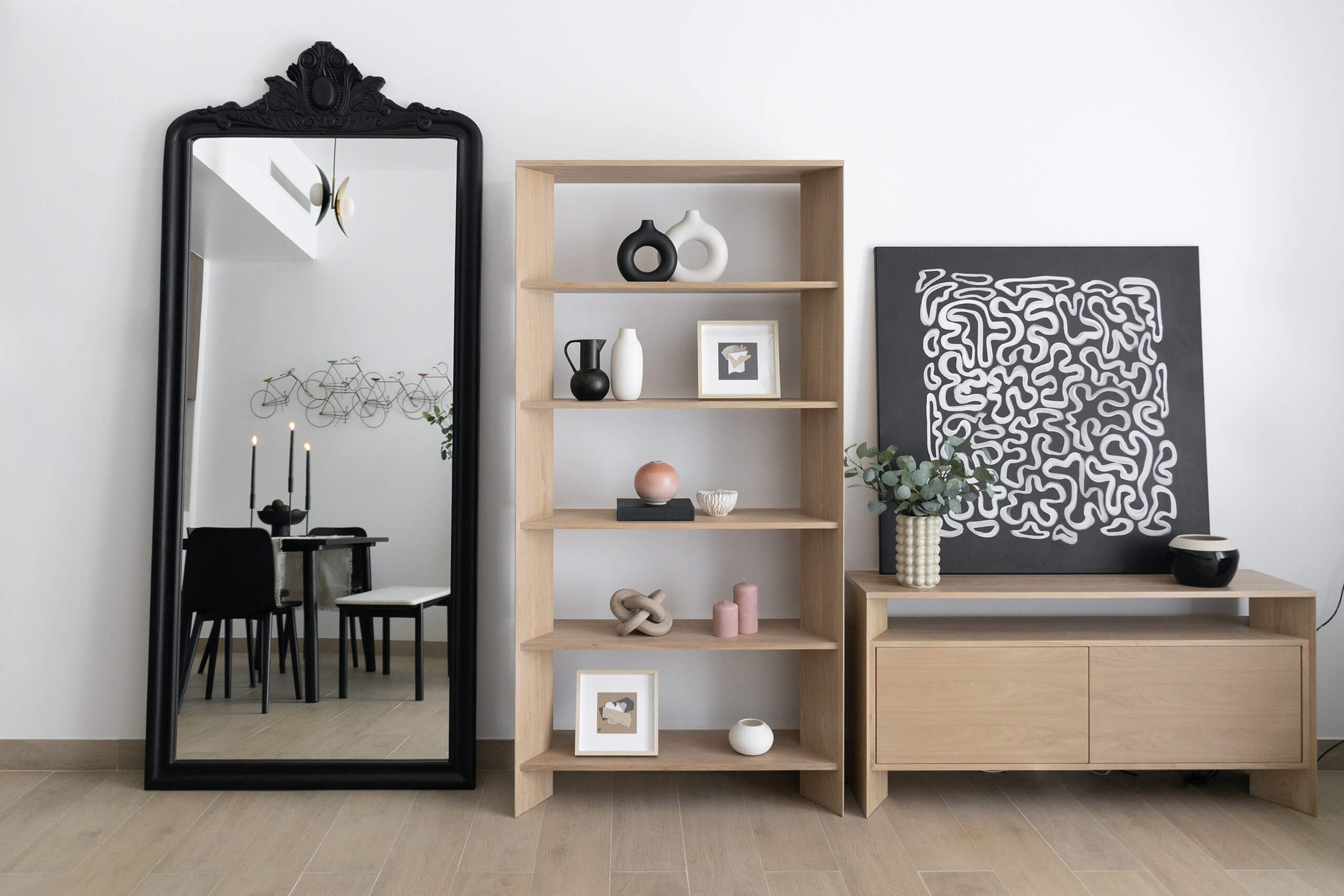 La Mer essence: Timeless Minimalist Retreat - Bloom and Beyond